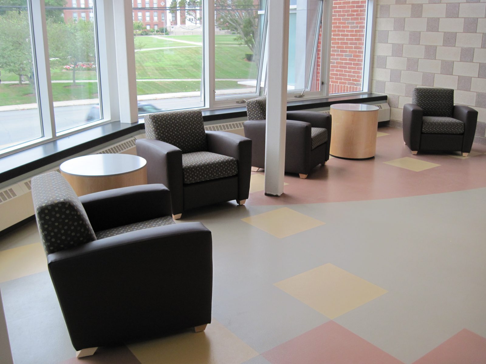 Lounge Seating for Higher Education Integra Seating